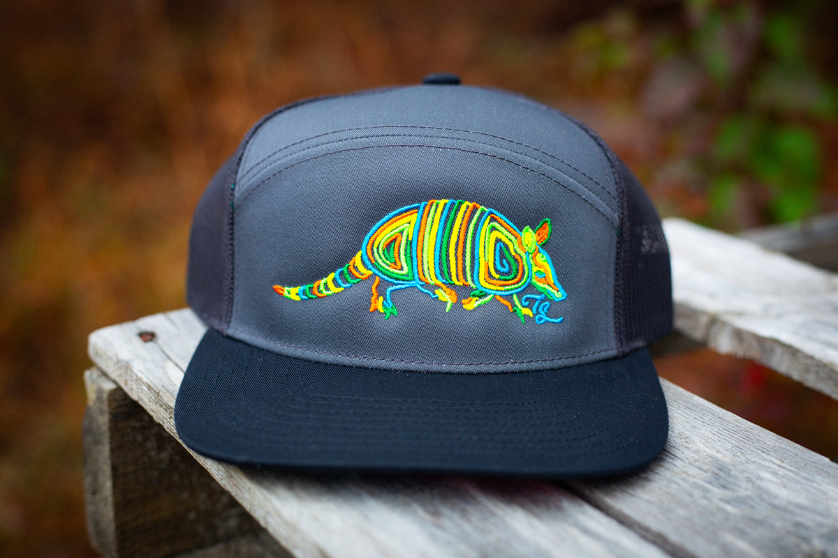 TS154 Neon Armadillo 6p Charcoal/Black – Riverbed Threads